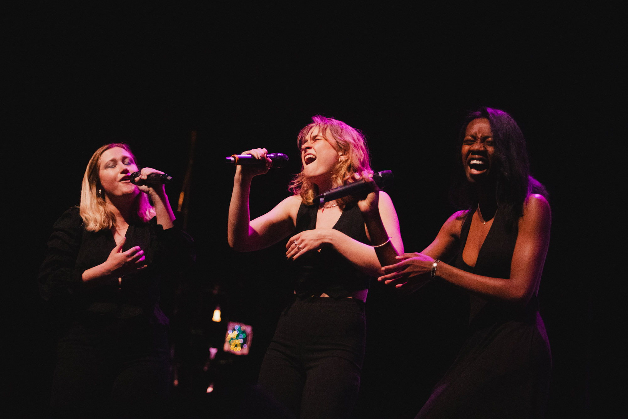 THE LORELEIS – UNC's Premier Upper Voices A Cappella Group